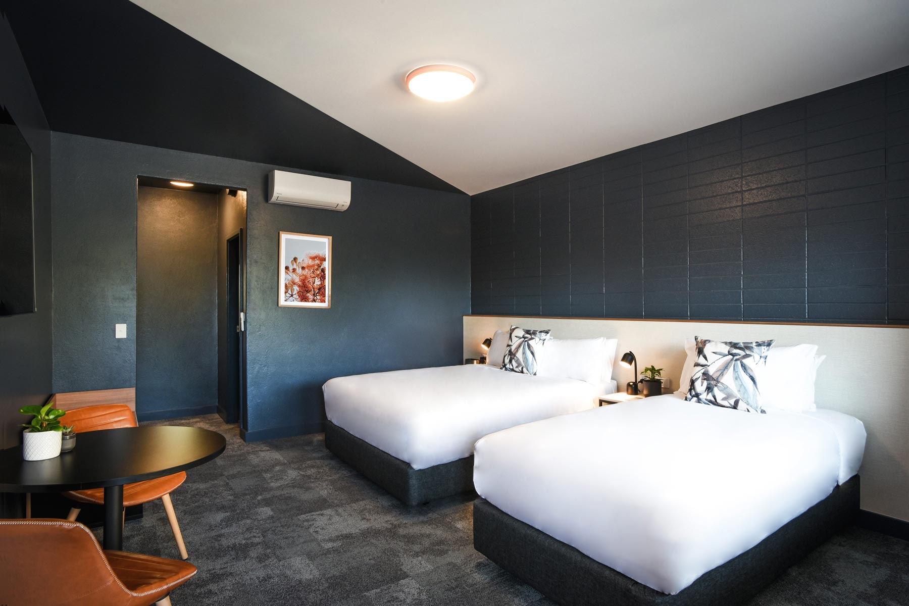HotelMOTEL Adelaide | Adelaide Accommodation
